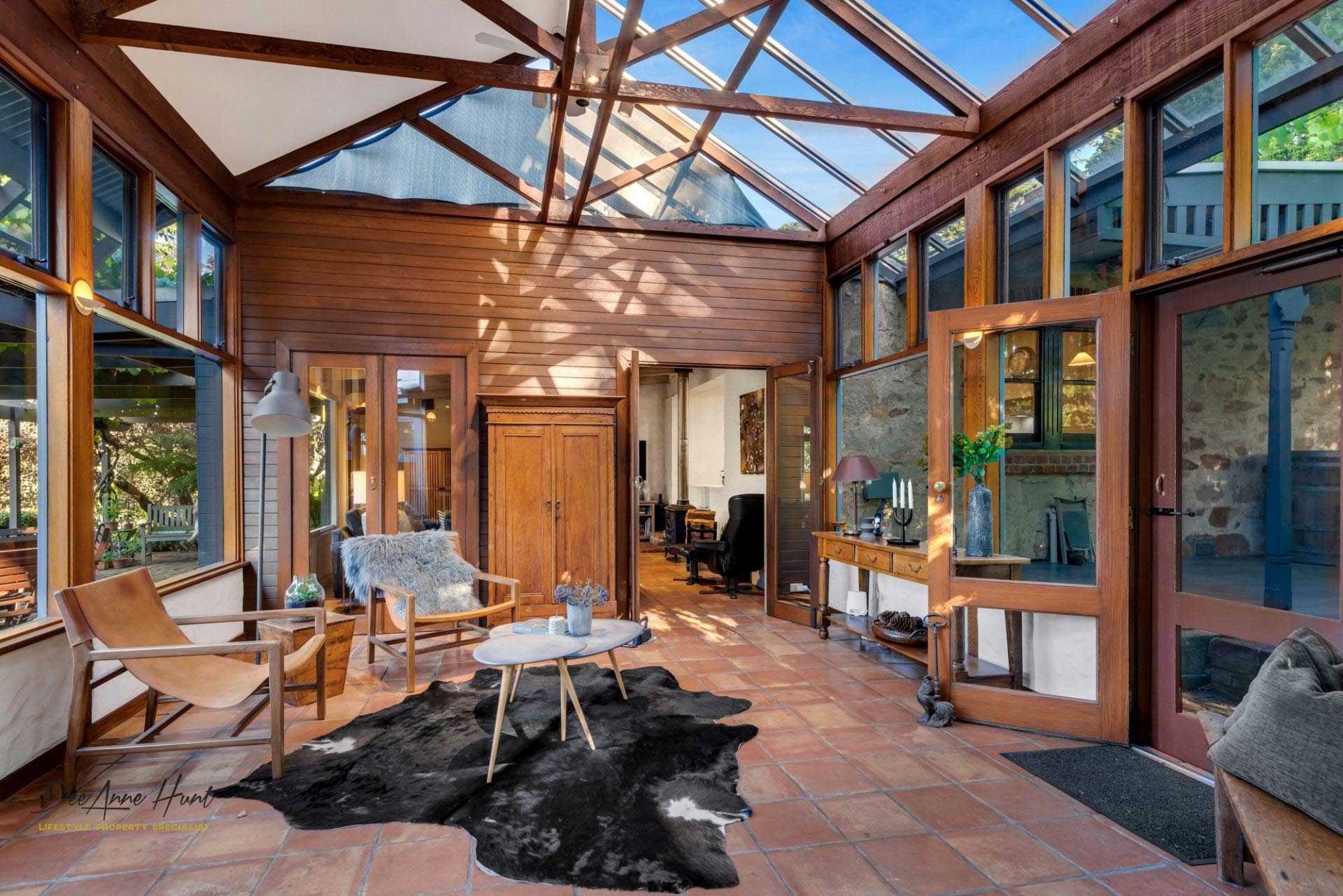 367 Mount Barker Rd Bridgewater - Dee-Anne Hunt