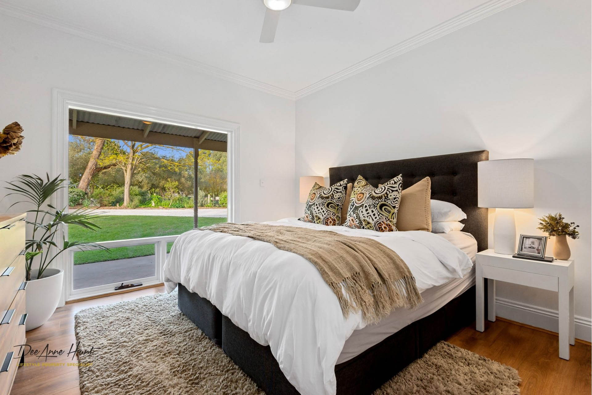 8 Oinns Road Echunga - Dee-Anne Hunt