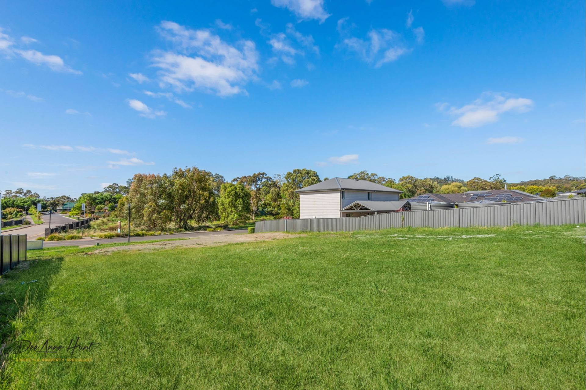 2 Harewood Grove Meadows - Dee-Anne Hunt