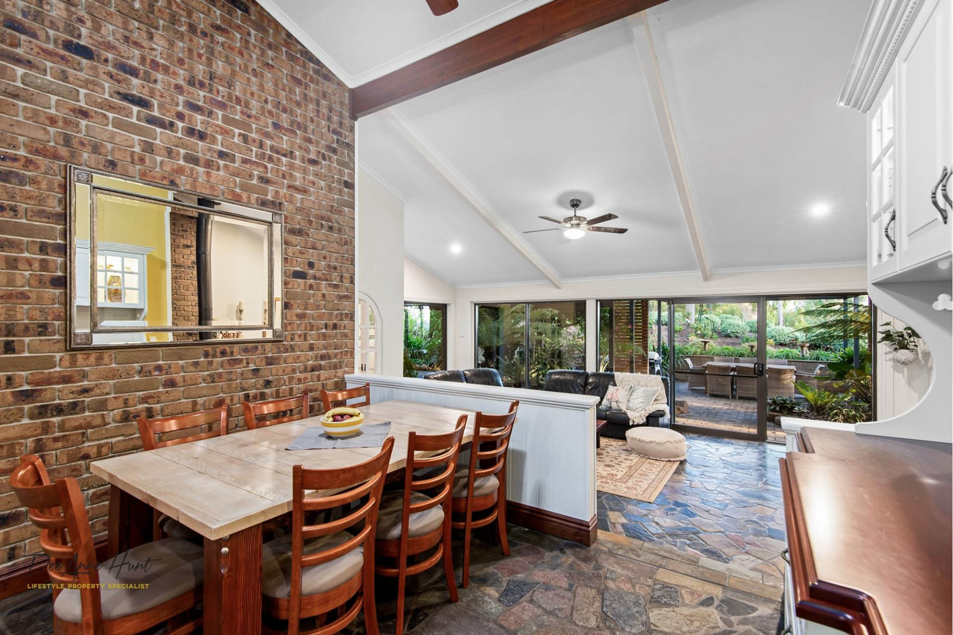 254 Checker Hill Rd Gumeracha - Dee-Anne Hunt