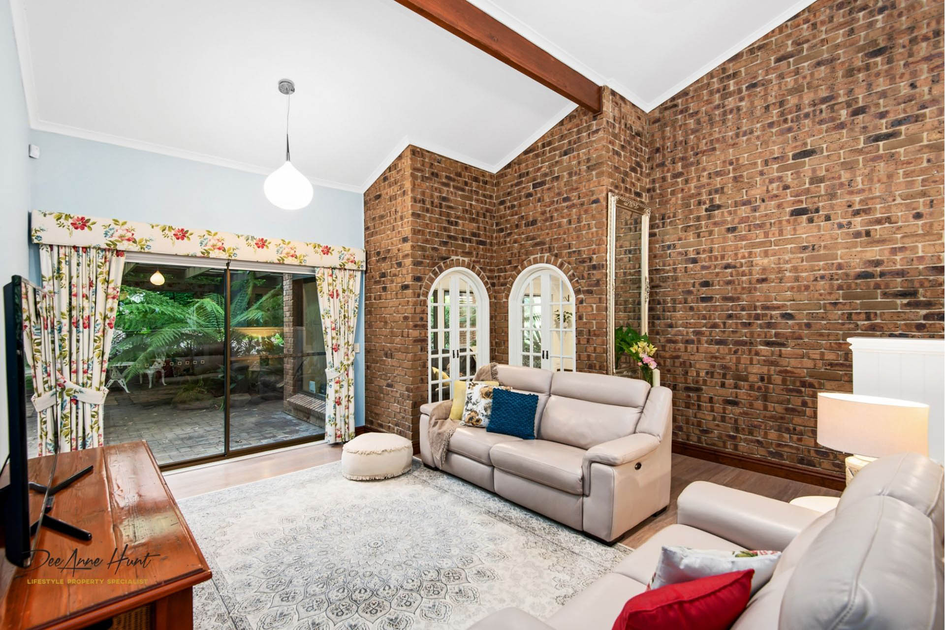 254 Checker Hill Rd Gumeracha - Dee-Anne Hunt