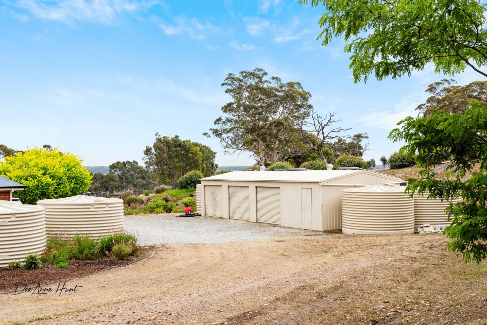 39 Hammersmith Drive Meadows - Dee-Anne Hunt