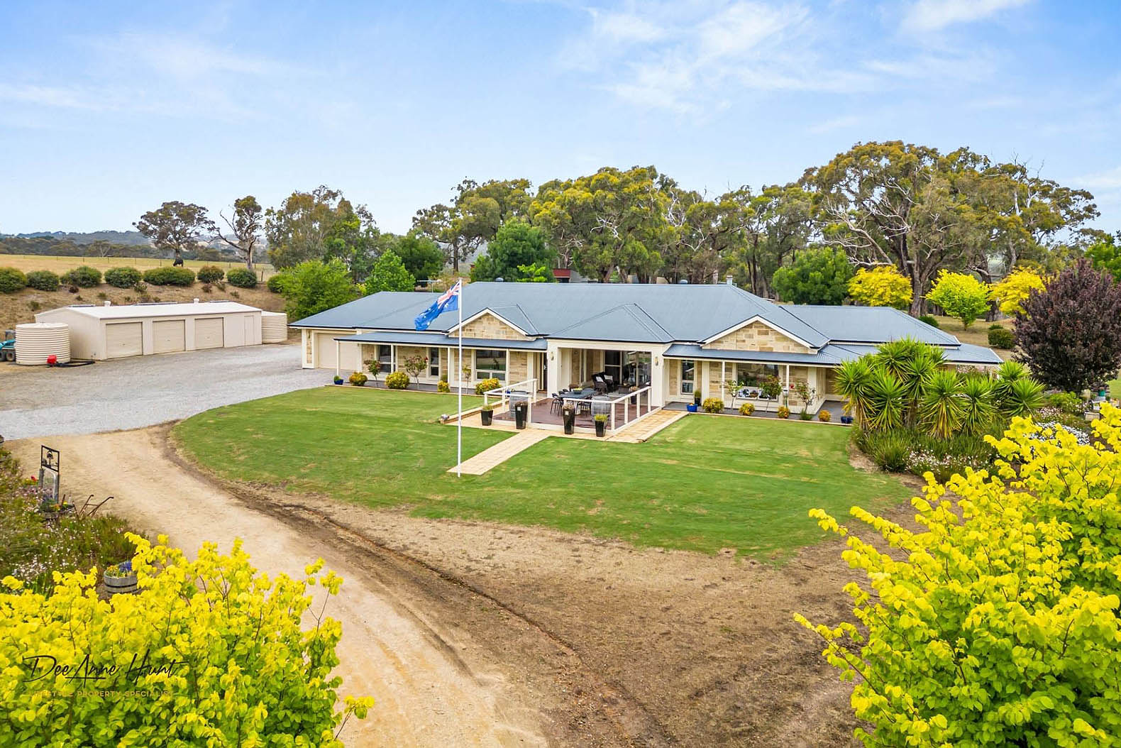 39 Hammersmith Drive Meadows - Dee-Anne Hunt